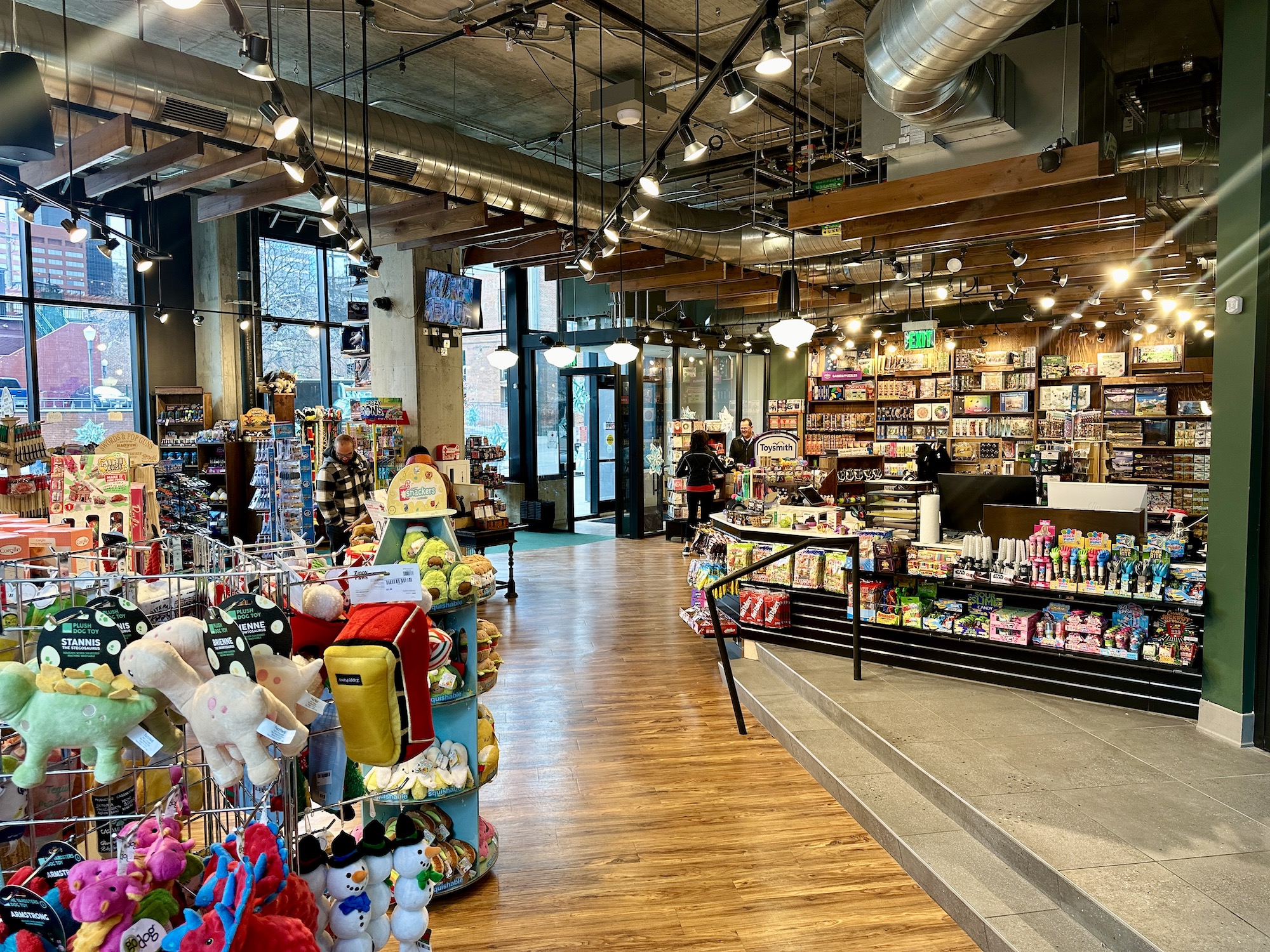 Downtown Denver Retail Outlets | McGregor Square